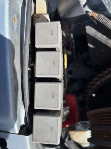 Ford Falcon EF EL Engine bay Fan relay box & cover 1997