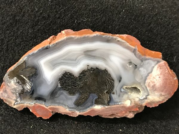 Lava Cap Thunderegg 7