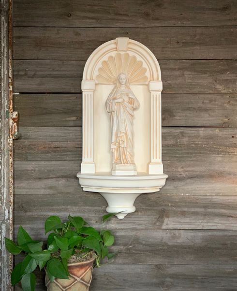 Faux stone wall niche