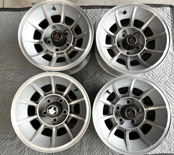 1984-87 BUICK GRAND NATIONAL T-TYPE TURBO T 15X7 WHEELS WITH CAPS