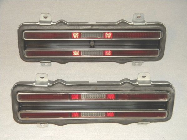 1967-68 PONTIAC FIREBIRD 350 400 TAIL LIGHTS