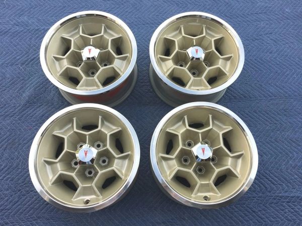 1977-81 PONTIAC TRANS AM SNOWFLAKE 15X7 WHEELS FORMULA FIREBIRD