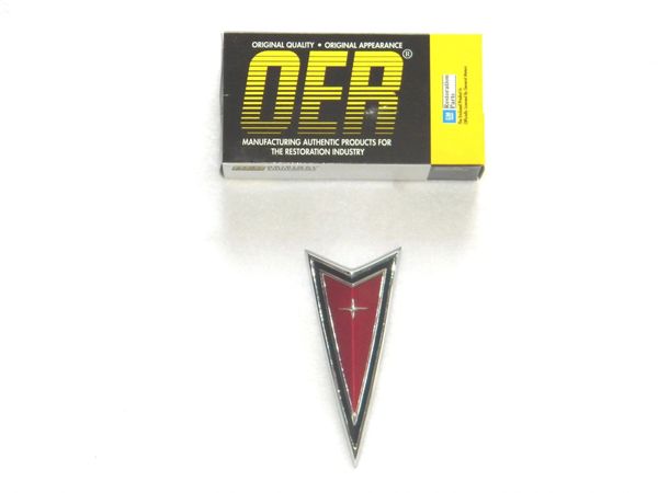 1977-81 PONTIAC TRANS AM FIREBIRD FORMULA FRONT NOSE RED EMBLEM CREST