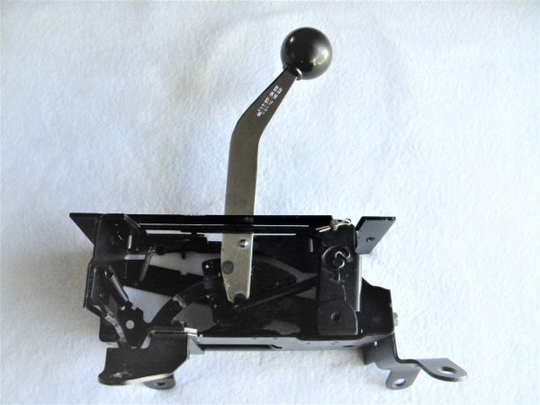 1970-81 PONTIAC TRANS AM 73-81 CAMARO HURST DUAL GATE SHIFTER NOS