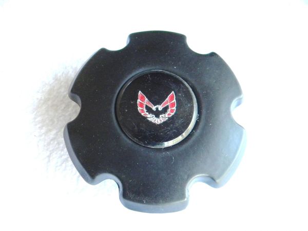 1970-81 PONTIAC FIREBIRD TRANS AM GTO FORMULA STEERING WHEEL CENTER CAP