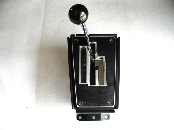 FIREBIRD TRANS AM CAMARO Z28 HURST DUAL GATE SHIFTER 70-81