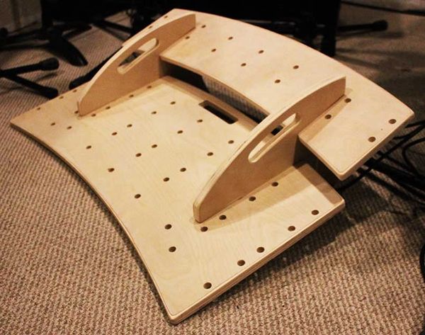 Level 2 Curved 30 inch Pedalboard