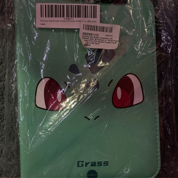Pokémon Bulbasaur Card Binder
