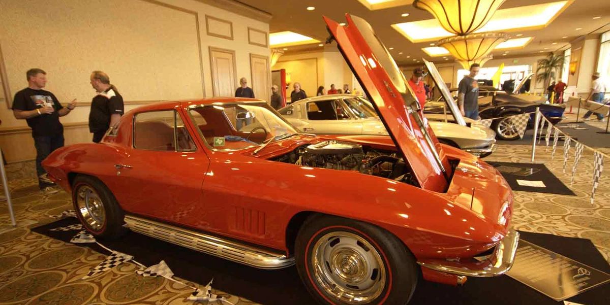 Vette Vues Magazine & Corvette Chevy Expo