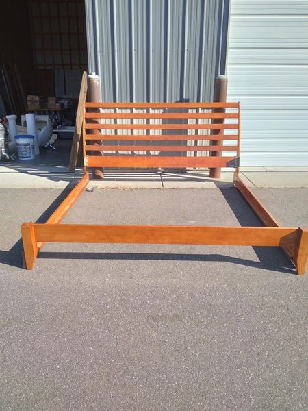 Slatted King Bed with Rails