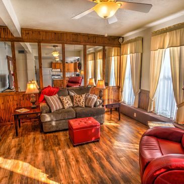 Our Suites | The Redlands Hotel