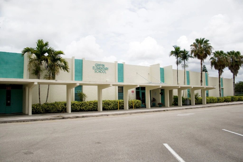 Home Page [griffinpta.org]