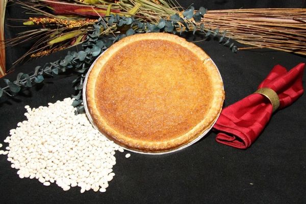 9 Inch Bean Pie: Family size and style