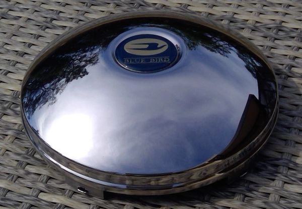 BABY MOON FRONT HUB CAP WITH NOTCH FOR LOGO w/logo 106804