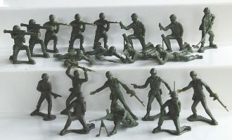 20 Vintage Tim Mee Vietnam Soldiers 100417C Processed Plastic