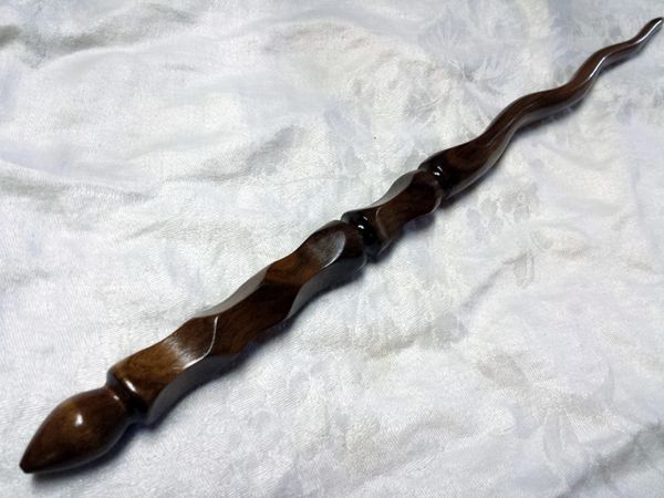 14 inch Wavy Black Walnut Magic Wand
