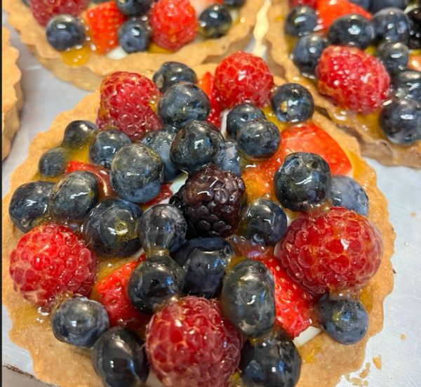 11 inch fruit tart