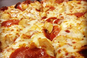 Ukiah Best Pizza | isi's Pizza