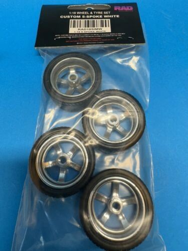 RAD 1:18 WHEELS and TYRE SET CUSTOM 5-SPOKE WHITE