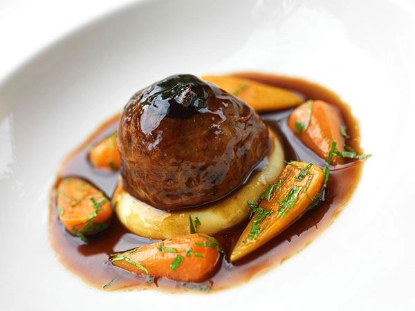 Traditional Faggots (tray of six)