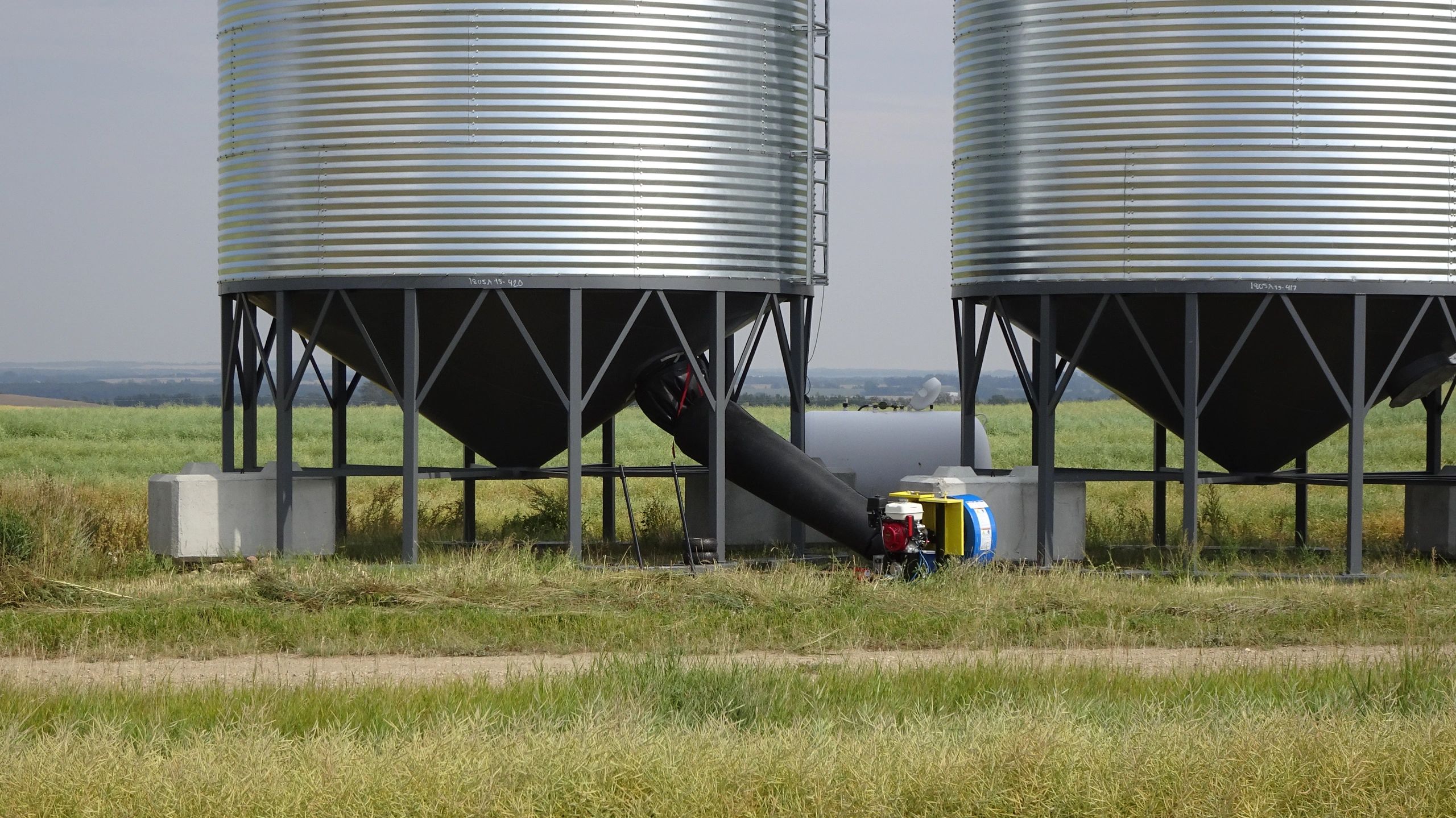 Aeration Anywhere - Aeration Fan, Engine, Farm Equipment